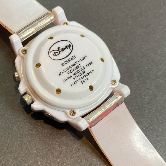 Disney | Accessories | Frozen Princess Watch With Elsa And Anna On ...
